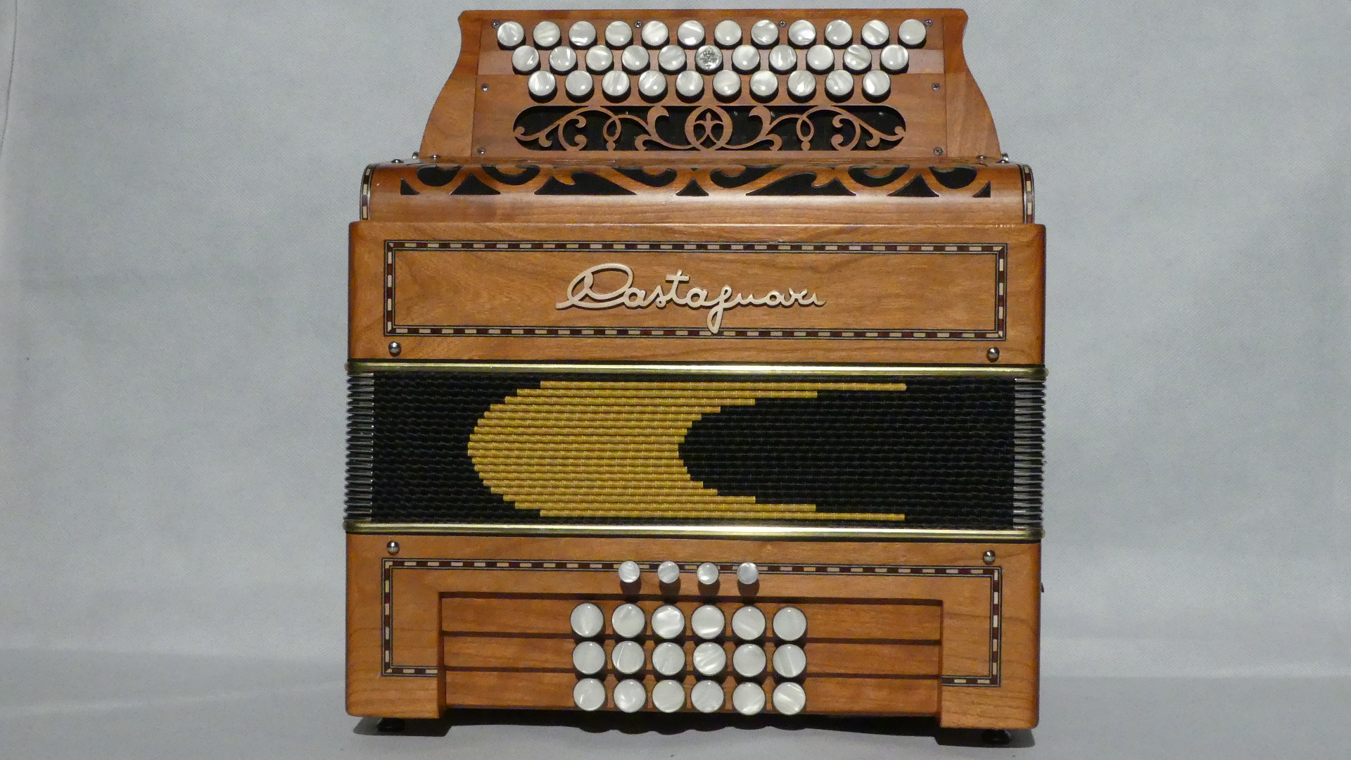 Acorn Instruments | Pre-Loved Instruments