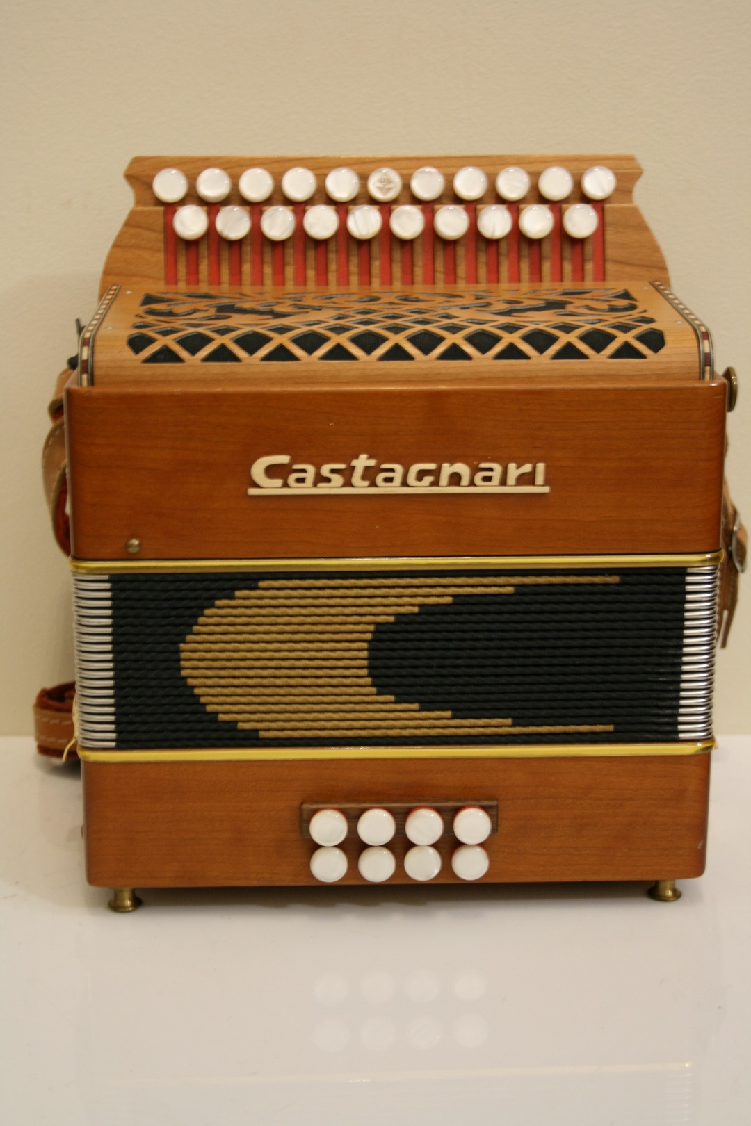 Acorn Instruments | Pre-Loved Instruments