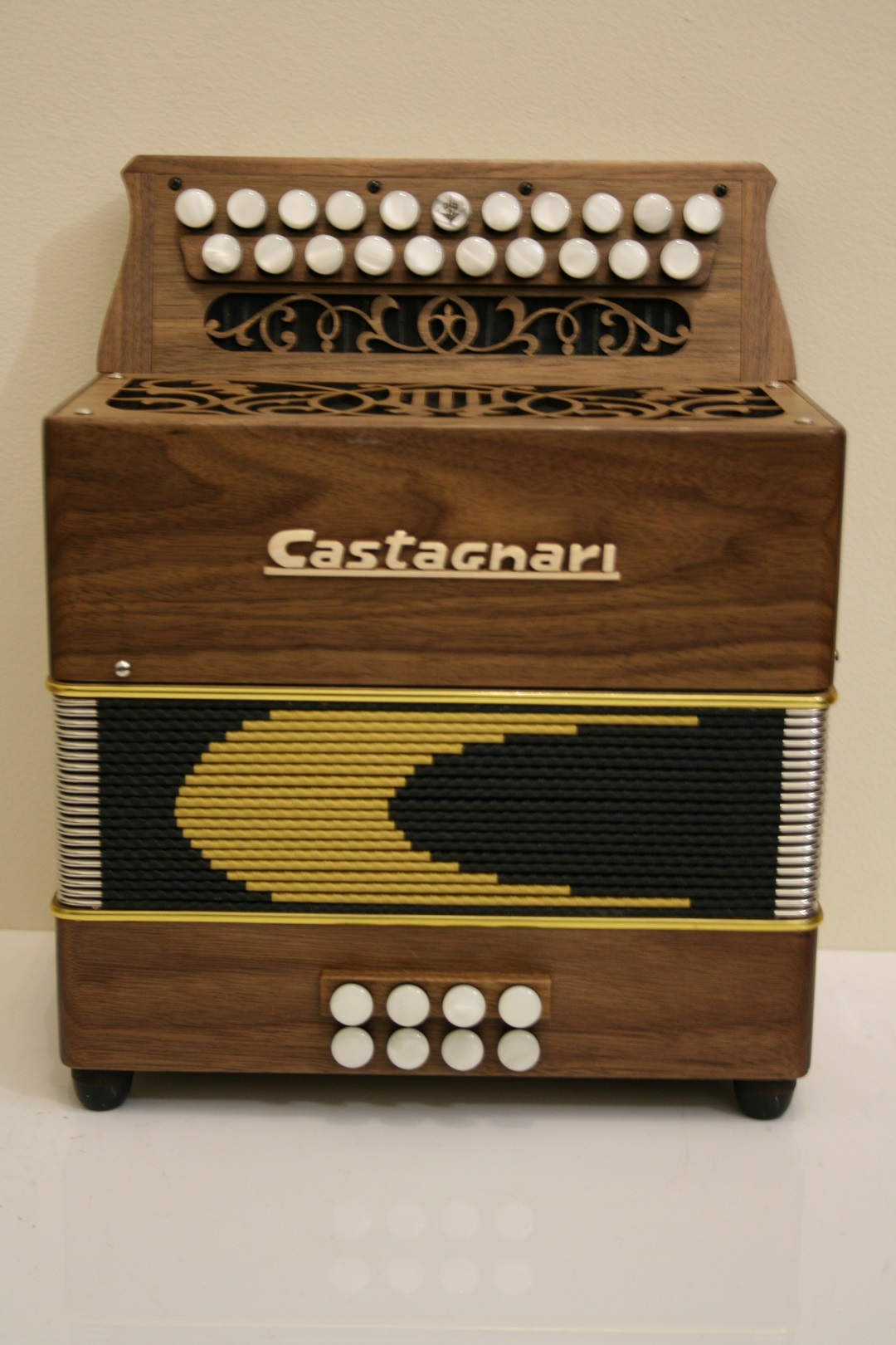 Acorn Instruments | Pre-Loved Instruments